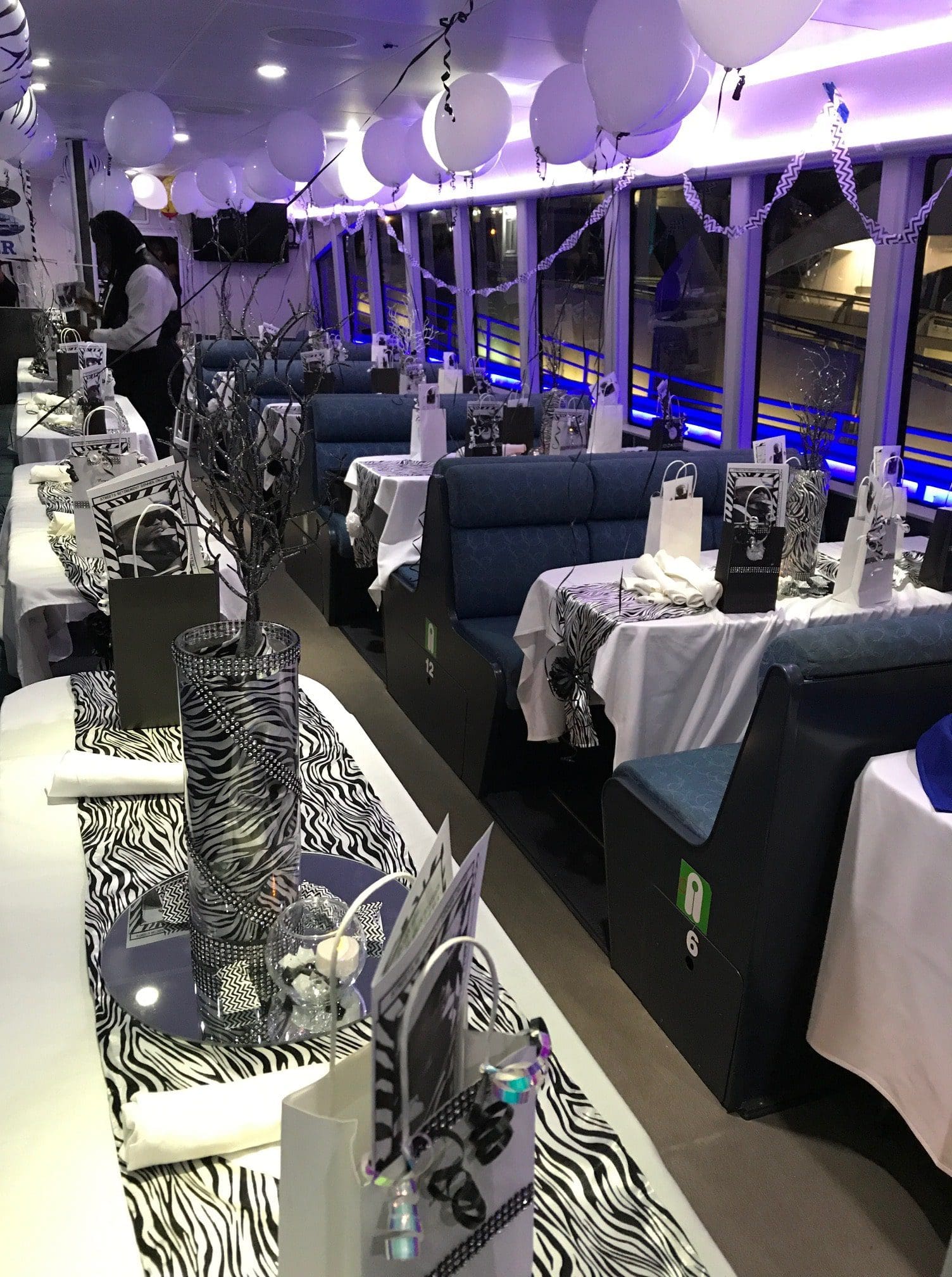 Outdoor Party & Event Venue in Los Angeles | Harbor Breeze Cruises